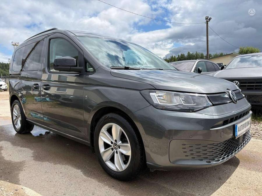 Pelēks Volkswagen Caddy 2021 Viļņa, ar dzinēja tilpumu 1.97 L un nobraukumu 209 tūkst. km par 13900 €, foto 3 vietnē AUTOMOTO.COM.LV