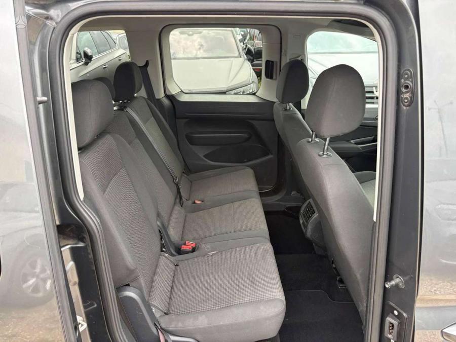 Pelēks Volkswagen Caddy 2021 Viļņa, ar dzinēja tilpumu 1.97 L un nobraukumu 209 tūkst. km par 13900 €, foto 12 vietnē AUTOMOTO.COM.LV