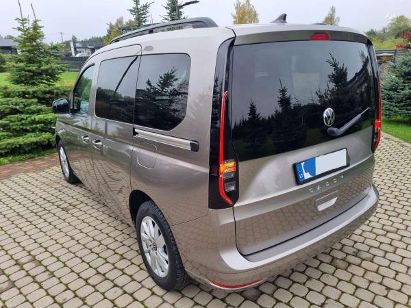 Фольксваген Кадди 2021 в Алитус на AUTOMOTO.COM.LV Серый Фольксваген Кадди 2021 в Алитус, объемом двигателя 1.97 л и пробегом 32 тыс. км за 19900 €, фото 5 на AUTOMOTO.COM.LV