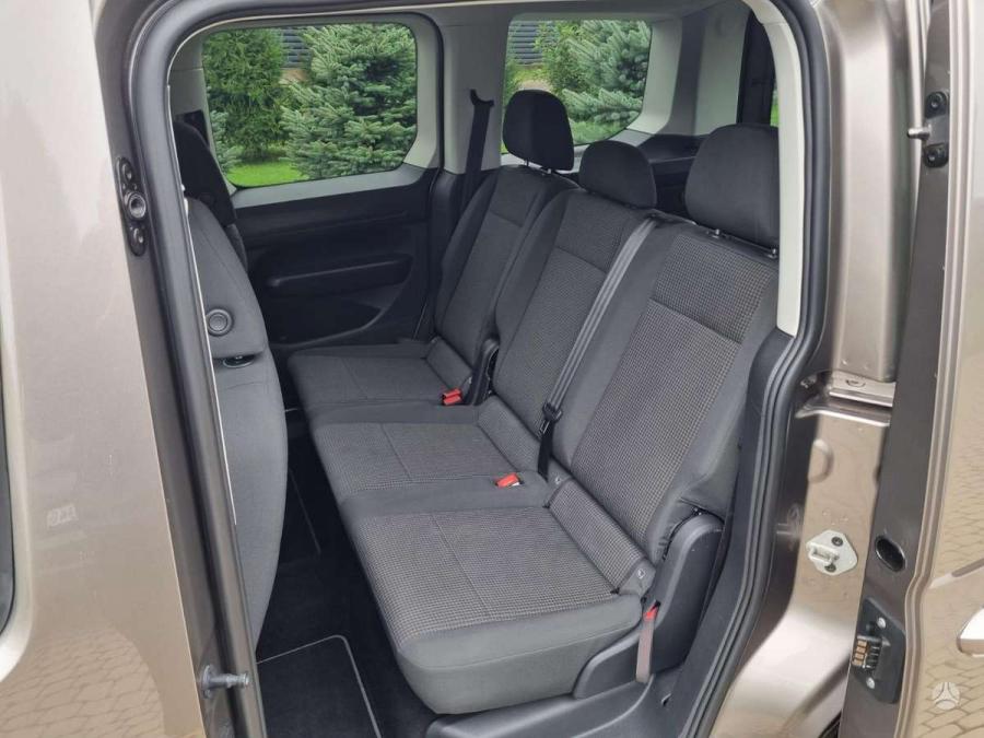 Серый Фольксваген Кадди 2021 в Алитус, объемом двигателя 1.97 л и пробегом 32 тыс. км за 19900 €, фото 16 на AUTOMOTO.COM.LV