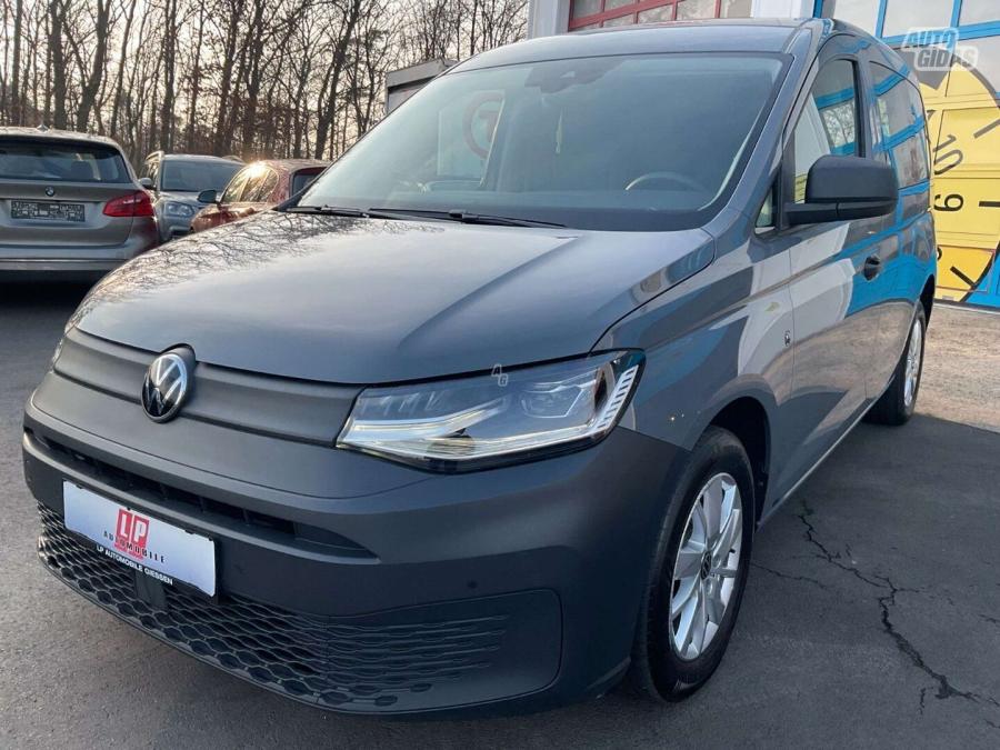 Pelēks Volkswagen Caddy 2022 Kauņa, ar dzinēja tilpumu 2.00 L un nobraukumu 70 tūkst. km par 22641 €, foto 1 vietnē AUTOMOTO.COM.LV