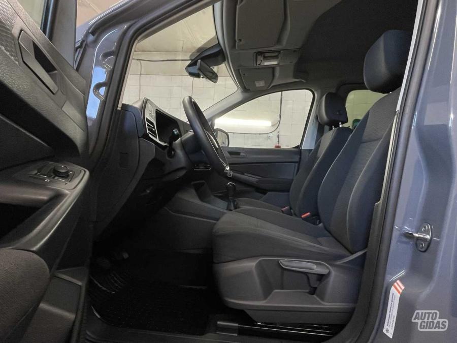 Pelēks Volkswagen Caddy 2022 Viļņa, ar dzinēja tilpumu 2.00 L un nobraukumu 52 tūkst. km par 24500 €, foto 12 vietnē AUTOMOTO.COM.LV
