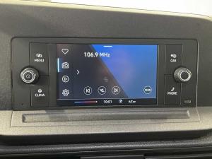 Pelēks Volkswagen Caddy 2022 Viļņa, ar dzinēja tilpumu 2.00 L un nobraukumu 52 tūkst. km par 24500 €, foto 20 vietnē AUTOMOTO.COM.LV