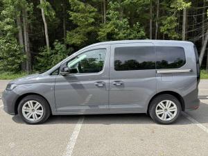 Grey Volkswagen Caddy 2022 in Klaipeda, with an engine capacity of 1.97 L and mileage of 121 thousand km for 18900 €, photo 6 on AUTOMOTO.COM.LV