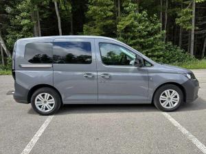 Grey Volkswagen Caddy 2022 in Klaipeda, with an engine capacity of 1.97 L and mileage of 121 thousand km for 18900 €, photo 7 on AUTOMOTO.COM.LV