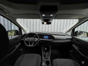 Grey Volkswagen Caddy 2022 in Vilnius, with an engine capacity of 1.97 L and mileage of 59 thousand km for 22500 €, photo 9 on AUTOMOTO.COM.LV