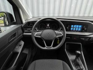 Grey Volkswagen Caddy 2022 in Vilnius, with an engine capacity of 1.97 L and mileage of 59 thousand km for 22500 €, photo 12 on AUTOMOTO.COM.LV