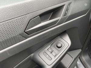 Grey Volkswagen Caddy 2022 in Vilnius, with an engine capacity of 1.97 L and mileage of 59 thousand km for 22500 €, photo 18 on AUTOMOTO.COM.LV