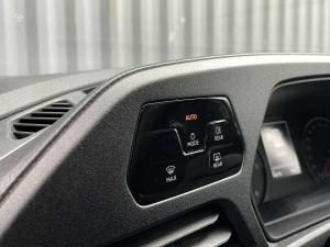Grey Volkswagen Caddy 2022 in Vilnius, with an engine capacity of 1.97 L and mileage of 59 thousand km for 22500 €, photo 19 on AUTOMOTO.COM.LV
