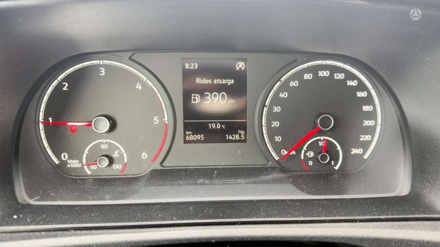 Pelēks Volkswagen Caddy 2022 Šauļi, ar dzinēja tilpumu 1.97 L un nobraukumu 68 tūkst. km par 18950 €, foto 21 vietnē AUTOMOTO.COM.LV