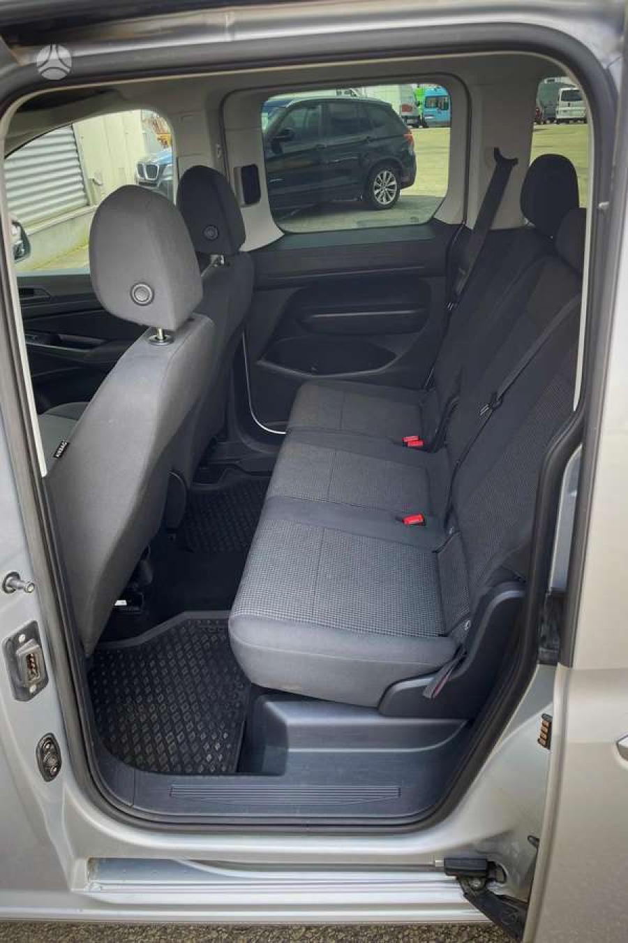 Pelēks Volkswagen Caddy 2022 Viļņa, ar dzinēja tilpumu 1.97 L un nobraukumu 204 tūkst. km par 17840 €, foto 15 vietnē AUTOMOTO.COM.LV