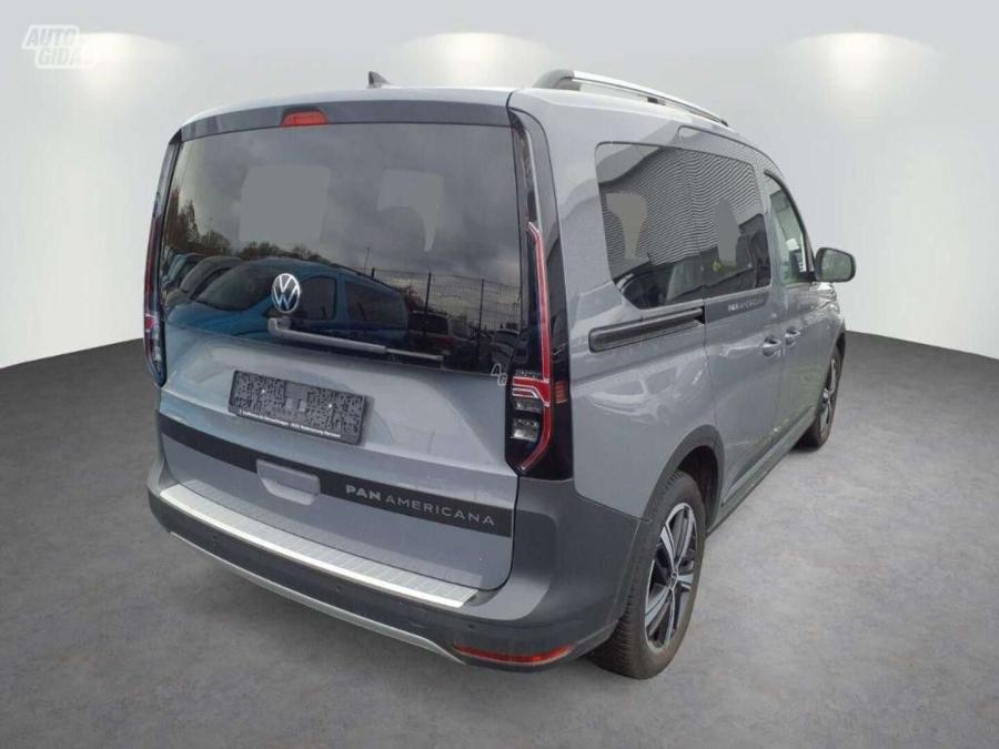 Pelēks Volkswagen Caddy 2023 Kauņa, ar dzinēja tilpumu 1.50 L un nobraukumu 31 tūkst. km par 27878 €, foto 2 vietnē AUTOMOTO.COM.LV