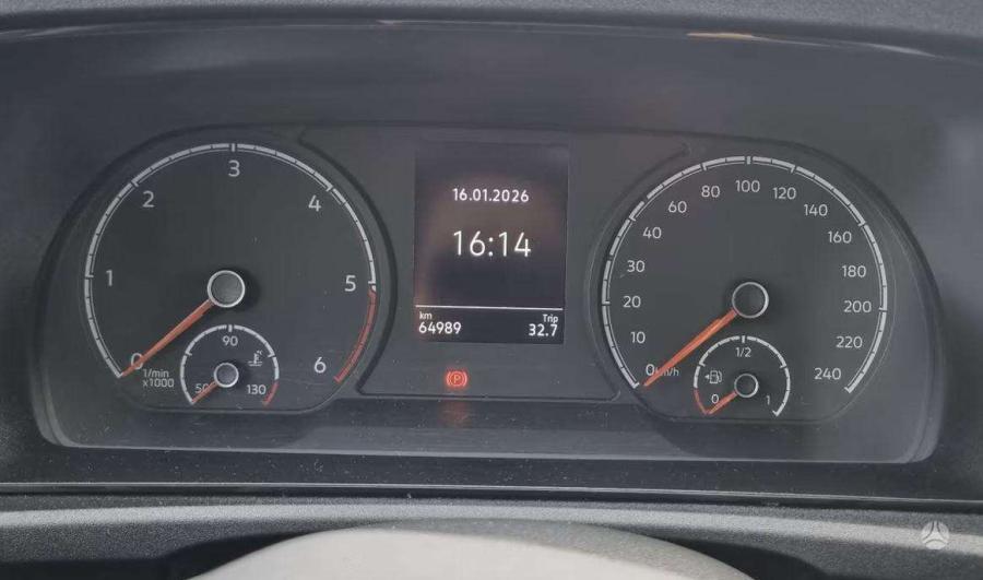 Pelēks Volkswagen Caddy 2023 Šauļi, ar dzinēja tilpumu 1.97 L un nobraukumu 65 tūkst. km par 19900 €, foto 18 vietnē AUTOMOTO.COM.LV