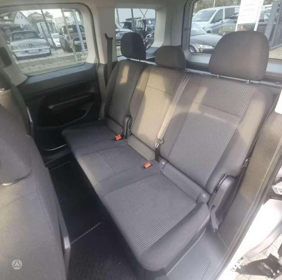 Pelēks Volkswagen Caddy 2023 Šauļi, ar dzinēja tilpumu 1.97 L un nobraukumu 65 tūkst. km par 19900 €, foto 20 vietnē AUTOMOTO.COM.LV