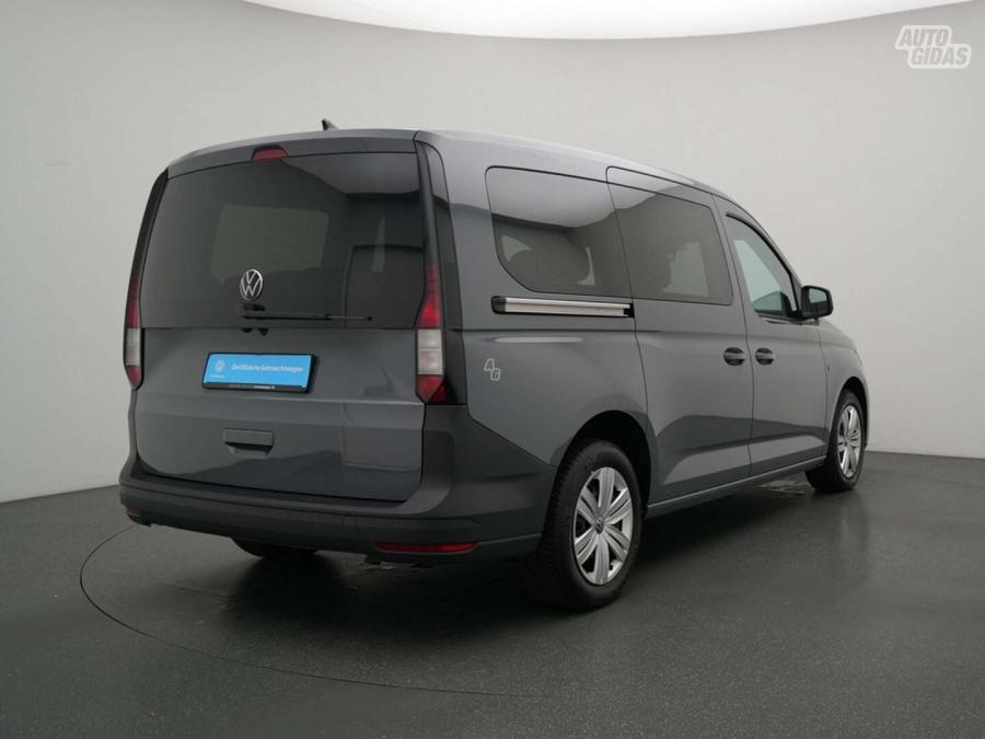 Grey Volkswagen Caddy 2024 in Kaunas, with an engine capacity of 2.00 L and mileage of 16 thousand km for 32679 €, photo 3 on AUTOMOTO.COM.LV
