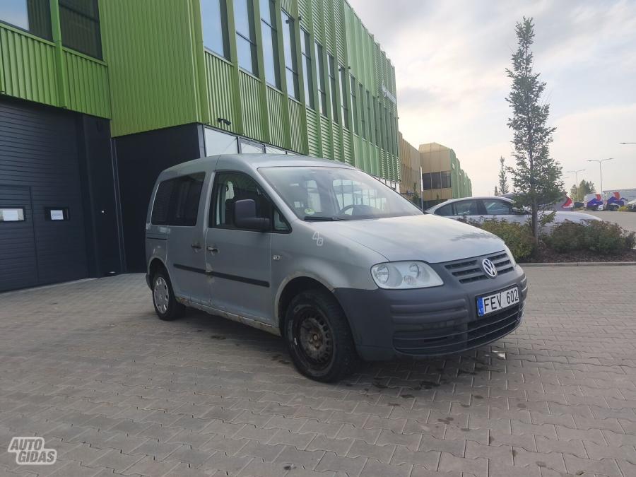 Pelēks Volkswagen Caddy 2024 Viļņa, ar dzinēja tilpumu 1.90 L un nobraukumu 535 tūkst. km par 1000 €, foto 4 vietnē AUTOMOTO.COM.LV