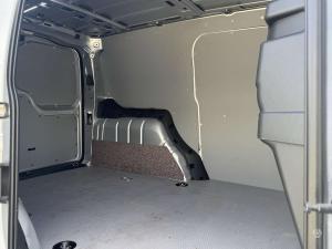 Grey Volkswagen Caddy 2024 in Kaunas, with an engine capacity of 1.97 L and mileage of 4 thousand km for 28800 €, photo 14 on AUTOMOTO.COM.LV