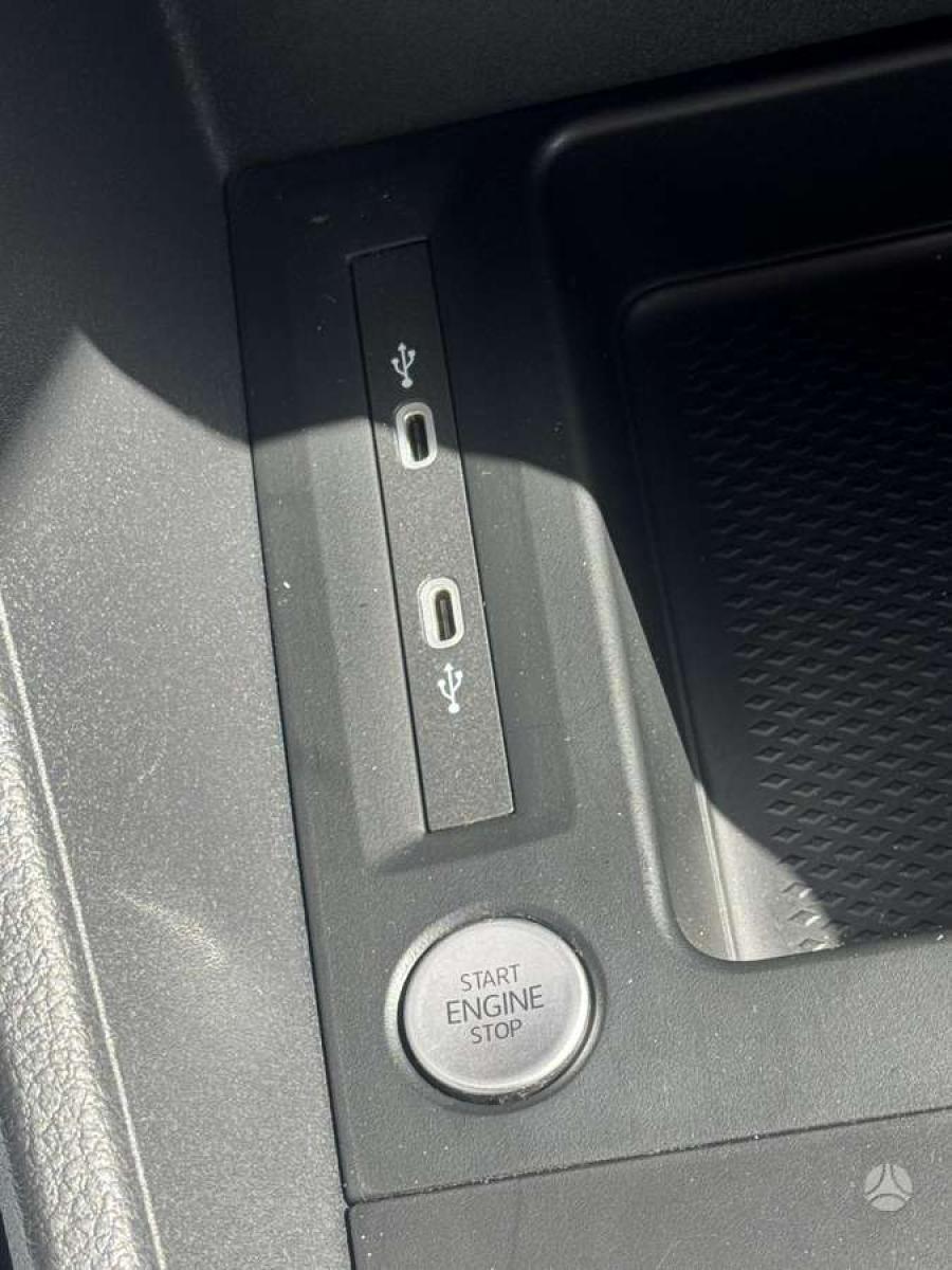 Grey Volkswagen Caddy 2024 in Kaunas, with an engine capacity of 1.97 L and mileage of 4 thousand km for 28800 €, photo 19 on AUTOMOTO.COM.LV