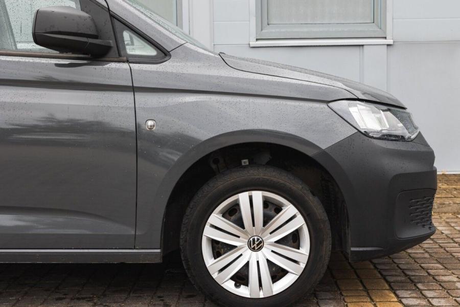 Pelēks Volkswagen Caddy 2024 Ventspils, ar dzinēja tilpumu 2.00 L un nobraukumu 88 tūkst. km par 19300 €, foto 10 vietnē AUTOMOTO.COM.LV