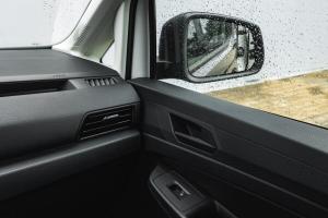 Pelēks Volkswagen Caddy 2024 Ventspils, ar dzinēja tilpumu 2.00 L un nobraukumu 88 tūkst. km par 19300 €, foto 24 vietnē AUTOMOTO.COM.LV