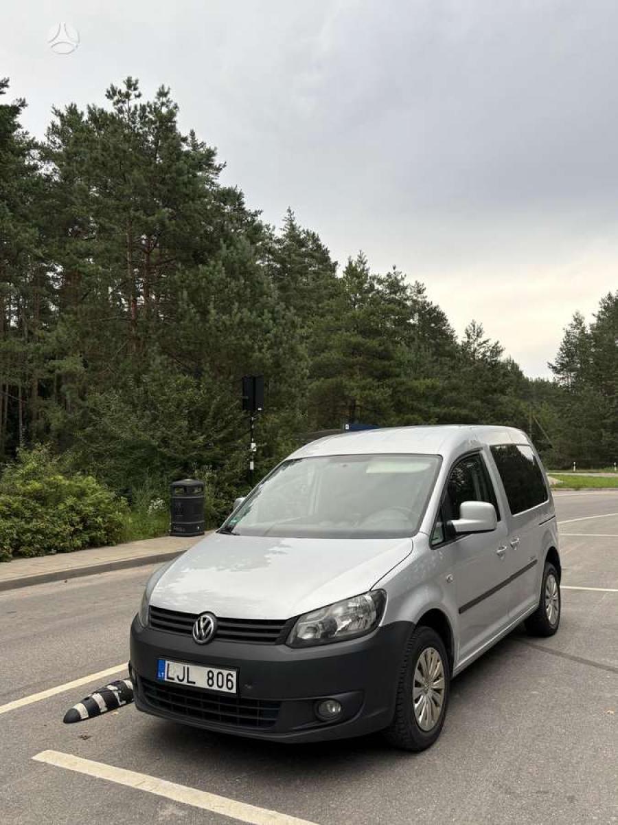 Grey Volkswagen Caddy 2011 in Vilnius, with an engine capacity of 0.00 L and mileage of 312 thousand km for 4000 €, photo 1 on AUTOMOTO.COM.LV