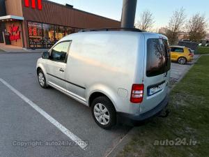 Grey Volkswagen Caddy 2011 in Tallinn, with an engine capacity of 1.60 L and mileage of 239 thousand km for 4500 €, photo 3 on AUTOMOTO.COM.LV