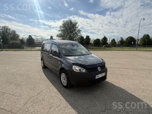 Pelēks Volkswagen Caddy 2011 Jelgava, ar dzinēja tilpumu 1.60 L un nobraukumu 369 tūkst. km par 5650 €, foto 1 vietnē AUTOMOTO.COM.LV