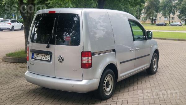 Grey Volkswagen Caddy 2013 in Riga, with an engine capacity of 1.60 L and mileage of 0 thousand km for 3890 €, photo 5 on AUTOMOTO.COM.LV