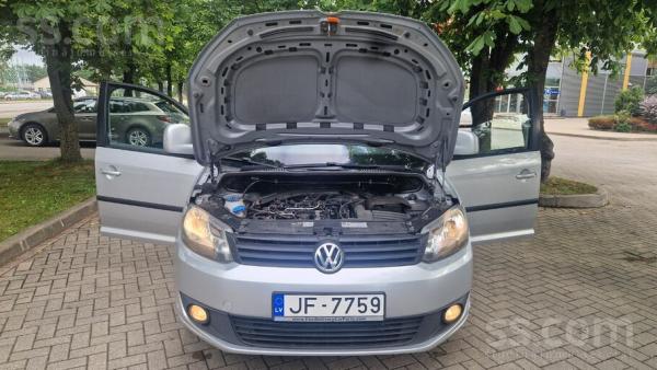 Grey Volkswagen Caddy 2013 in Riga, with an engine capacity of 1.60 L and mileage of 0 thousand km for 3890 €, photo 7 on AUTOMOTO.COM.LV