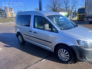 Pelēks Volkswagen Caddy 2015 Rīga, ar dzinēja tilpumu 1.20 L un nobraukumu 233 tūkst. km par 5700 €, foto 3 vietnē AUTOMOTO.COM.LV