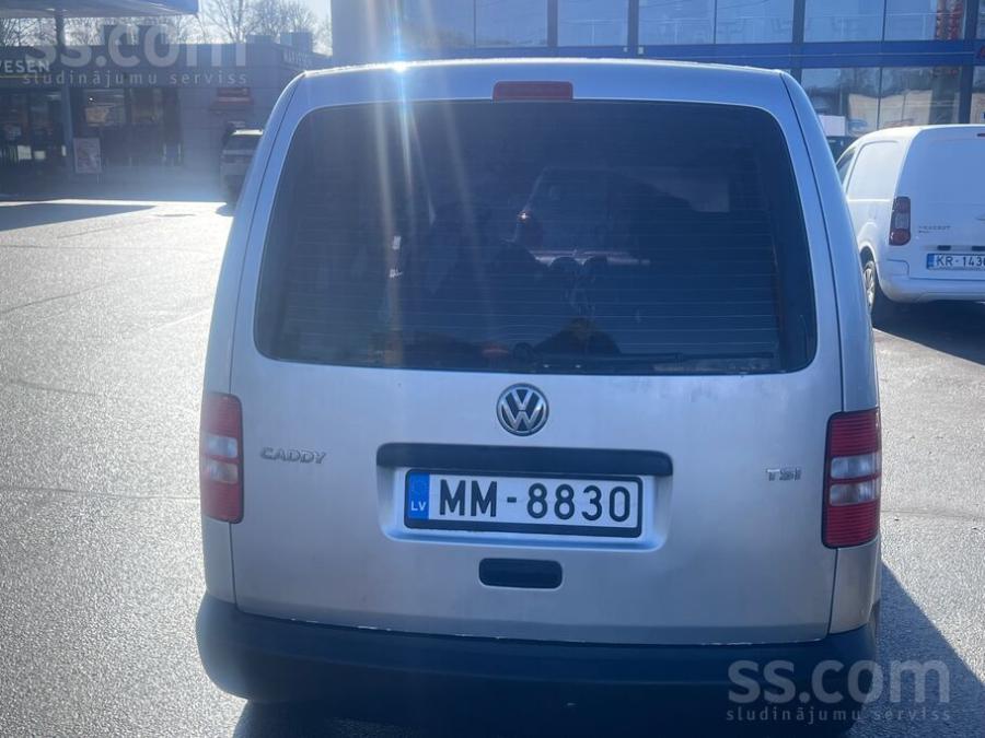 Pelēks Volkswagen Caddy 2015 Rīga, ar dzinēja tilpumu 1.20 L un nobraukumu 233 tūkst. km par 5700 €, foto 4 vietnē AUTOMOTO.COM.LV