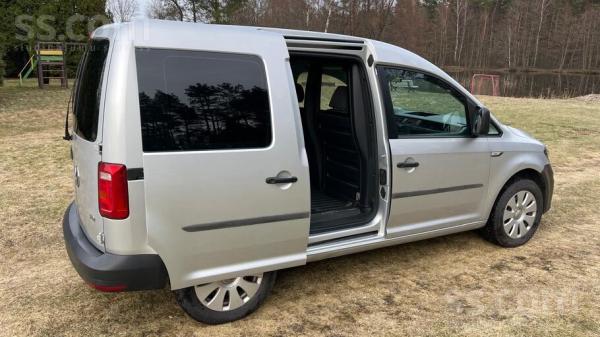 Pelēks Volkswagen Caddy 2018 Rīga, ar dzinēja tilpumu 2.00 L un nobraukumu 0 tūkst. km par 6700 €, foto 9 vietnē AUTOMOTO.COM.LV
