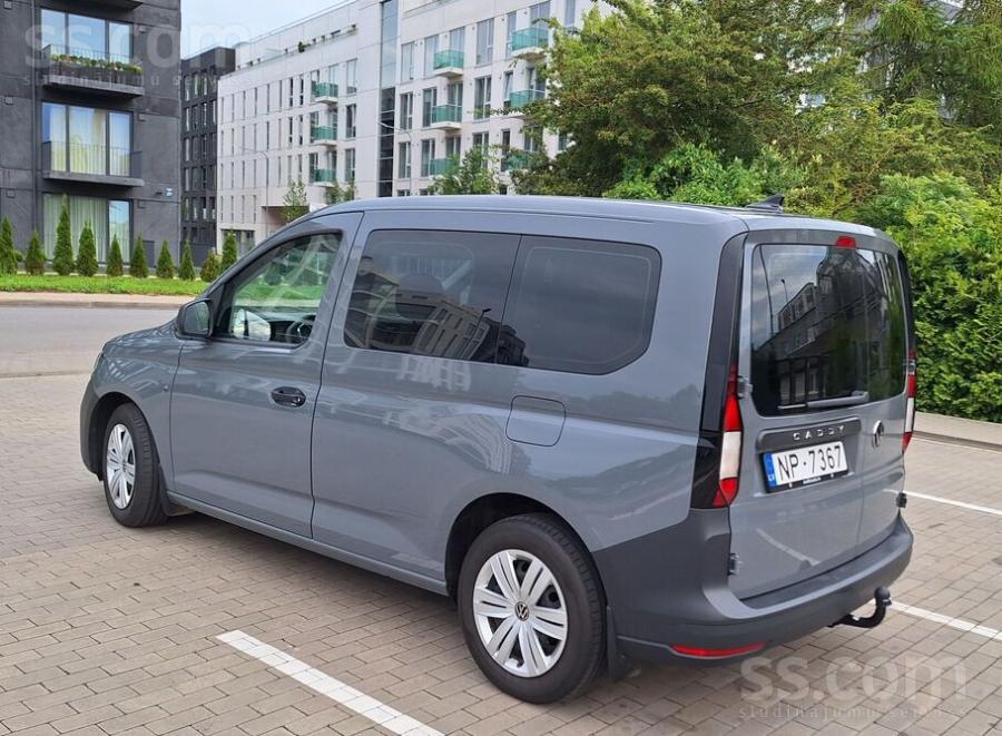 Grey Volkswagen Caddy 2023 in Riga, with an engine capacity of 2.00 L and mileage of 57 thousand km for 24900 €, photo 6 on AUTOMOTO.COM.LV
