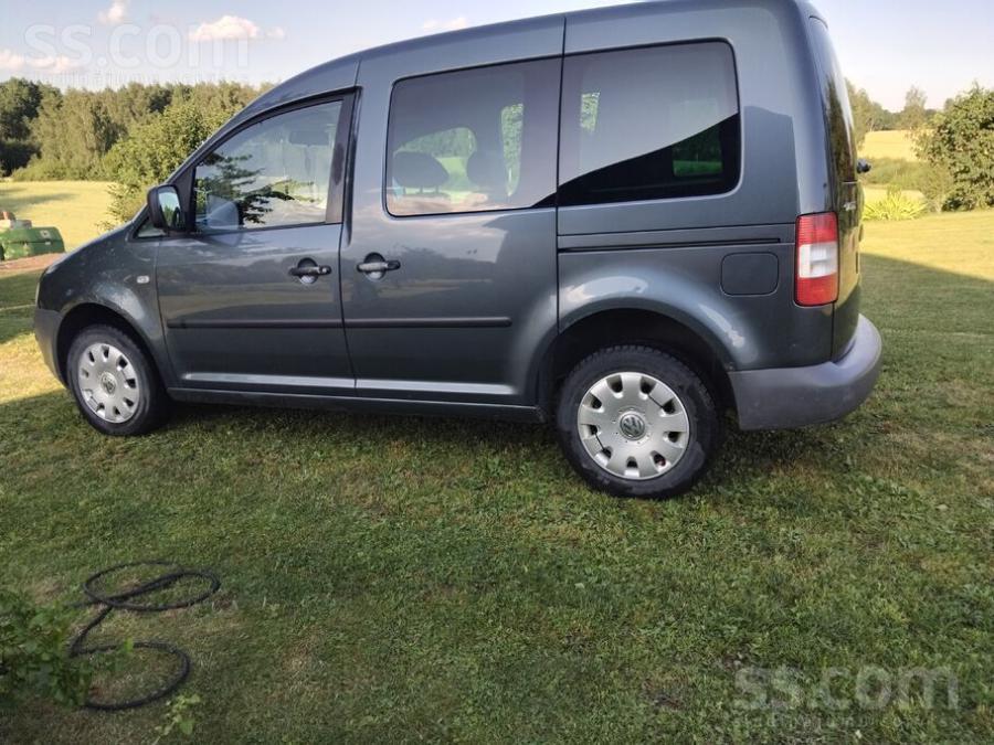 Grey Volkswagen Caddy 2006 in Kuldiga, with an engine capacity of 1.90 L and mileage of 380 thousand km for 2500 €, photo 2 on AUTOMOTO.COM.LV