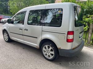 Pelēks Volkswagen Caddy 2007 Talsi, ar dzinēja tilpumu 1.90 L un nobraukumu 426 tūkst. km par 1400 €, foto 4 vietnē AUTOMOTO.COM.LV