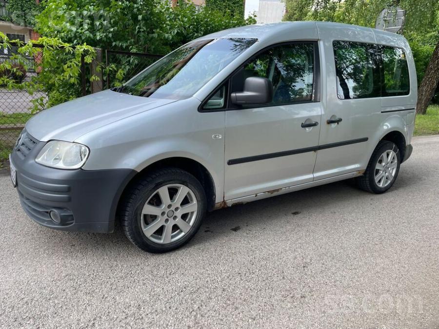 Pelēks Volkswagen Caddy 2007 Talsi, ar dzinēja tilpumu 1.90 L un nobraukumu 426 tūkst. km par 1400 €, foto 5 vietnē AUTOMOTO.COM.LV