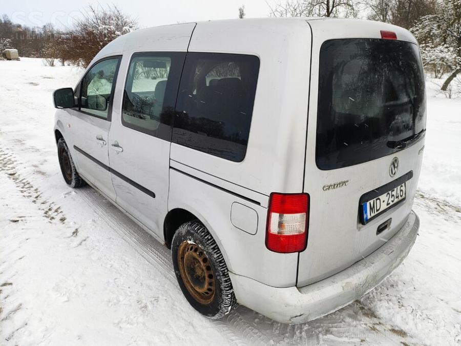 Grey Volkswagen Caddy 2007 in Preili, with an engine capacity of 1.90 L and mileage of 457 thousand km for 2500 €, photo 4 on AUTOMOTO.COM.LV