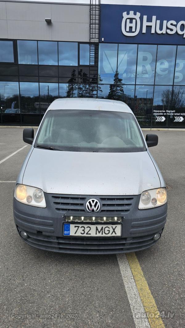Pelēks Volkswagen Caddy 2007 Tallina, ar dzinēja tilpumu 1.90 L un nobraukumu 381 tūkst. km par 1700 €, foto 2 vietnē AUTOMOTO.COM.LV