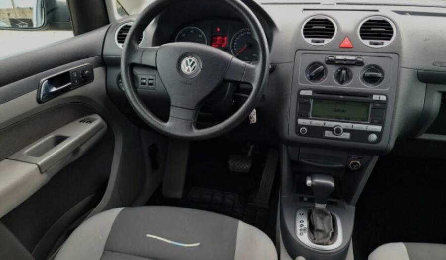 Pelēks Volkswagen Caddy 2007 Rīga, ar dzinēja tilpumu 1.90 L un nobraukumu 183 tūkst. km par 5600 €, foto 14 vietnē AUTOMOTO.COM.LV
