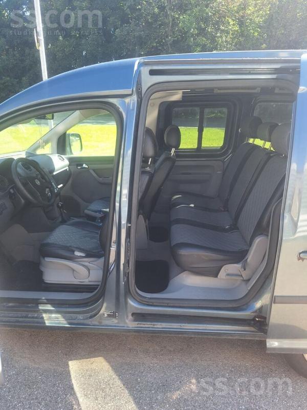 Pelēks Volkswagen Caddy 2007 Rīga, ar dzinēja tilpumu 1.90 L un nobraukumu 450 tūkst. km par 2500 €, foto 5 vietnē AUTOMOTO.COM.LV