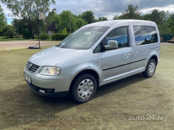 Pelēks Volkswagen Caddy 2008 Tallina, ar dzinēja tilpumu 1.90 L un nobraukumu 372 tūkst. km par 3200 €, foto 1 vietnē AUTOMOTO.COM.LV