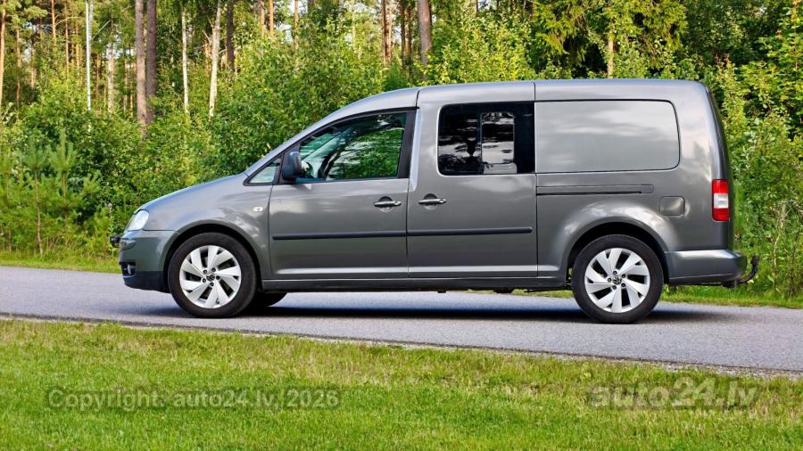 Grey Volkswagen Caddy 2008 in Tallinn, with an engine capacity of 1.90 L and mileage of 400 thousand km for 3990 €, photo 3 on AUTOMOTO.COM.LV