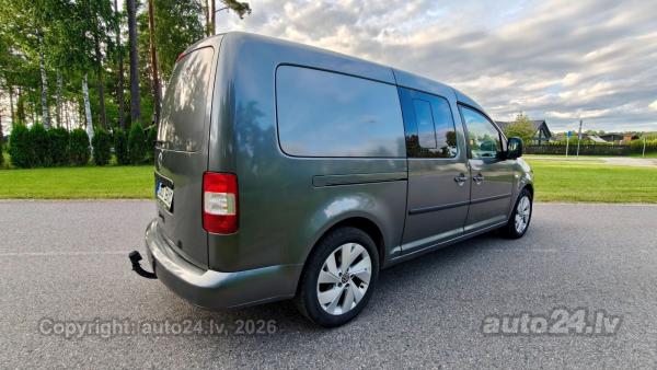 Pelēks Volkswagen Caddy 2008 Tallina, ar dzinēja tilpumu 1.90 L un nobraukumu 400 tūkst. km par 3990 €, foto 4 vietnē AUTOMOTO.COM.LV