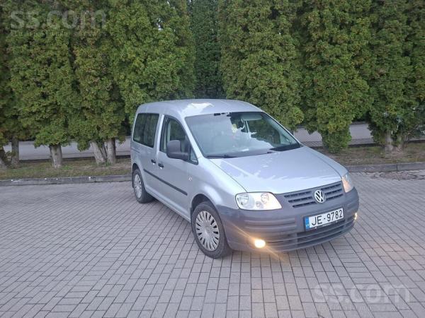 Pelēks Volkswagen Caddy 2009 Saldus, ar dzinēja tilpumu 1.90 L un nobraukumu 345 tūkst. km par 2750 €, foto 3 vietnē AUTOMOTO.COM.LV