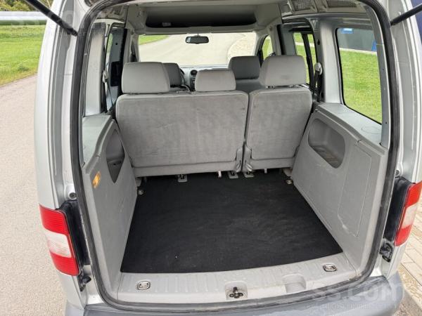 Pelēks Volkswagen Caddy 2009 Rīga, ar dzinēja tilpumu 1.90 L un nobraukumu 450 tūkst. km par 1790 €, foto 11 vietnē AUTOMOTO.COM.LV