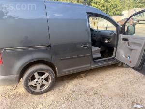 Pelēks Volkswagen Caddy 2010 Rīga, ar dzinēja tilpumu 1.90 L un nobraukumu 318 tūkst. km par 3500 €, foto 7 vietnē AUTOMOTO.COM.LV