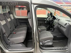 Grey Volkswagen Caddy 2012 in Riga, with an engine capacity of 1.60 L and mileage of 331 thousand km for 6900 €, photo 7 on AUTOMOTO.COM.LV