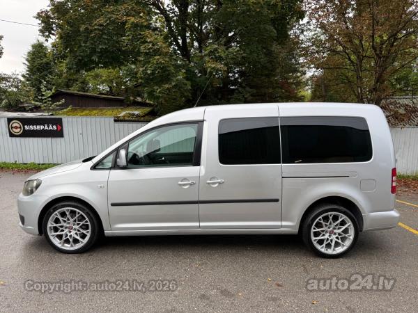 Grey Volkswagen Caddy 2012 in Tallinn, with an engine capacity of 2.00 L and mileage of 380 thousand km for 6200 €, photo 3 on AUTOMOTO.COM.LV