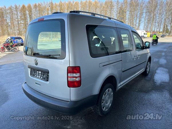 Pelēks Volkswagen Caddy 2013 Tartu, ar dzinēja tilpumu 2.00 L un nobraukumu 241 tūkst. km par 8695 €, foto 3 vietnē AUTOMOTO.COM.LV