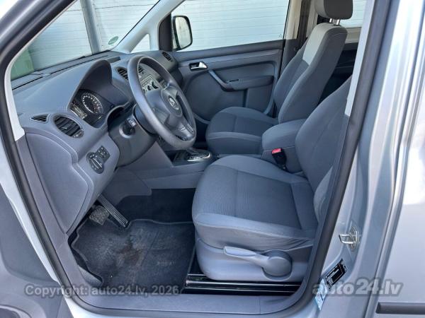 Pelēks Volkswagen Caddy 2013 Tartu, ar dzinēja tilpumu 2.00 L un nobraukumu 241 tūkst. km par 8695 €, foto 7 vietnē AUTOMOTO.COM.LV